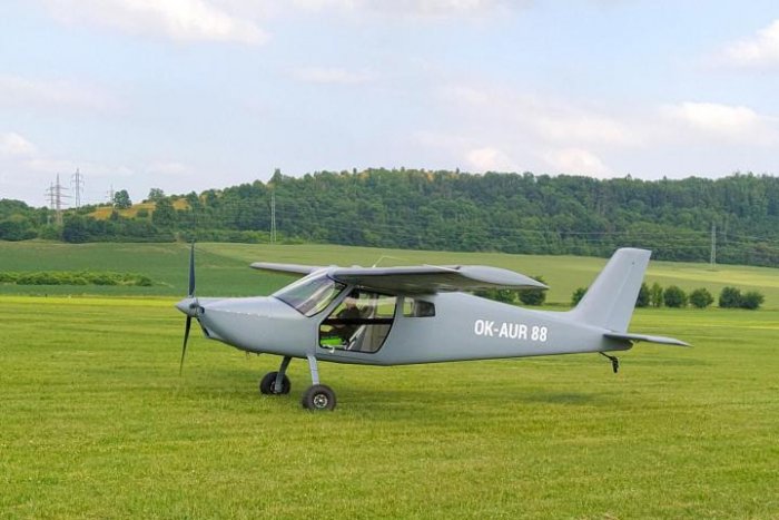 Představení prototypu letounu STOL Cruiser | MAGNET PRESS